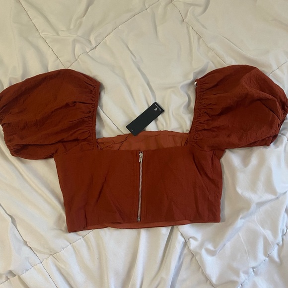 Lulus | Tops | Nwt Lulus Seeking Romance Rust Brown Puff Sleeve Crop ...